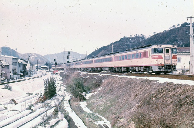 1974 山陰線のDD54